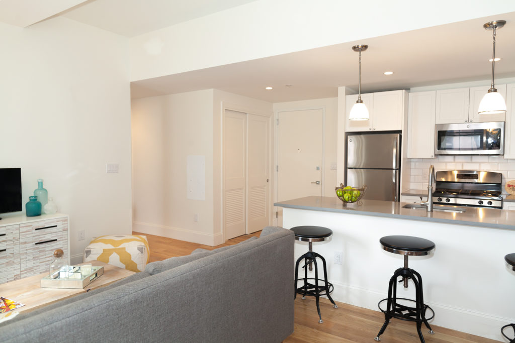 Top 5 Things to Look for In a Luxury Apartment Kitchen - The Union